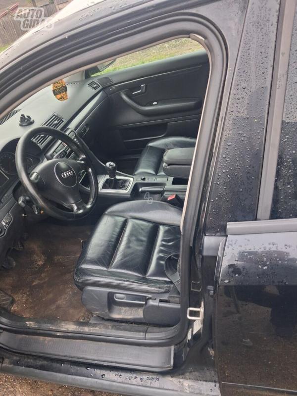 Melns Audi A4 2003 Viļņa, ar dzinēja tilpumu 1.90 L un nobraukumu 382 tūkst. km par 400 €, foto 6 vietnē AUTOMOTO.COM.LV