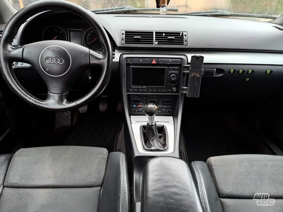 Melns Audi A4 2004 Telšiai, ar dzinēja tilpumu 1.90 L un nobraukumu 300 tūkst. km par 799 €, foto 8 vietnē AUTOMOTO.COM.LV