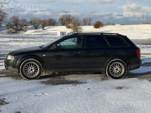 Black Audi A4 2004 in Riga, with an engine capacity of 1.90 L and mileage of 353 thousand km for 1650 €, photo 3 on AUTOMOTO.COM.LV