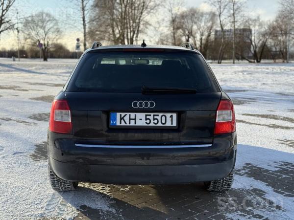 Melns Audi A4 2004 Rīga, ar dzinēja tilpumu 1.90 L un nobraukumu 353 tūkst. km par 1650 €, foto 5 vietnē AUTOMOTO.COM.LV