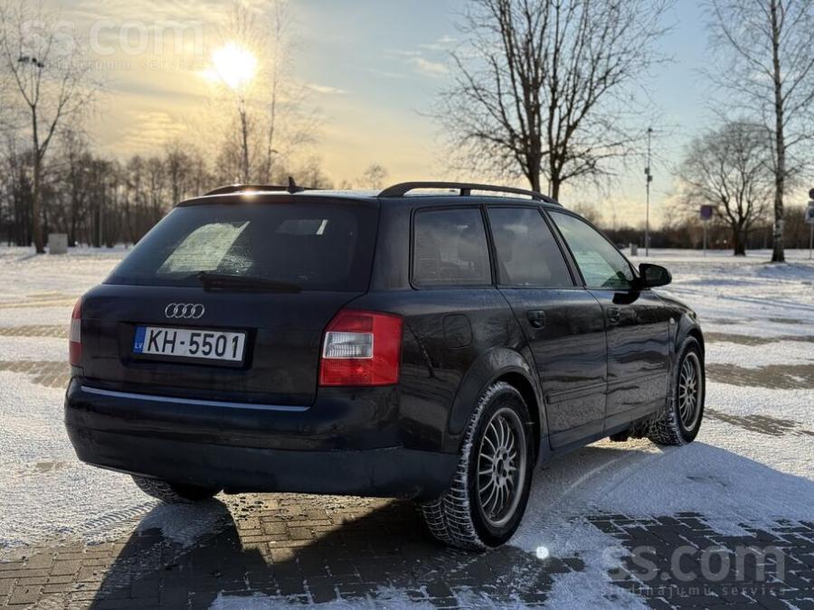 Black Audi A4 2004 in Riga, with an engine capacity of 1.90 L and mileage of 353 thousand km for 1650 €, photo 6 on AUTOMOTO.COM.LV