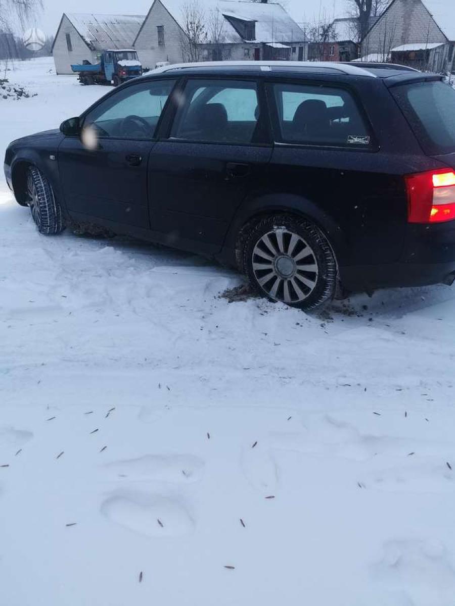 Melns Audi A4 2004 Vilkaviškis, ar dzinēja tilpumu 1.98 L un nobraukumu 250 tūkst. km par 600 €, foto 8 vietnē AUTOMOTO.COM.LV