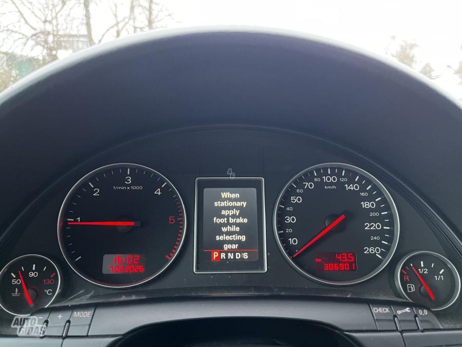 Black Audi A4 2004 in Alytus, with an engine capacity of 1.90 L and mileage of 307 thousand km for 2200 €, photo 8 on AUTOMOTO.COM.LV
