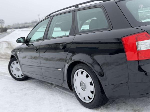 Black Audi A4 2004 in Vilnius, with an engine capacity of 1.90 L and mileage of 181 thousand km for 2650 €, photo 8 on AUTOMOTO.COM.LV