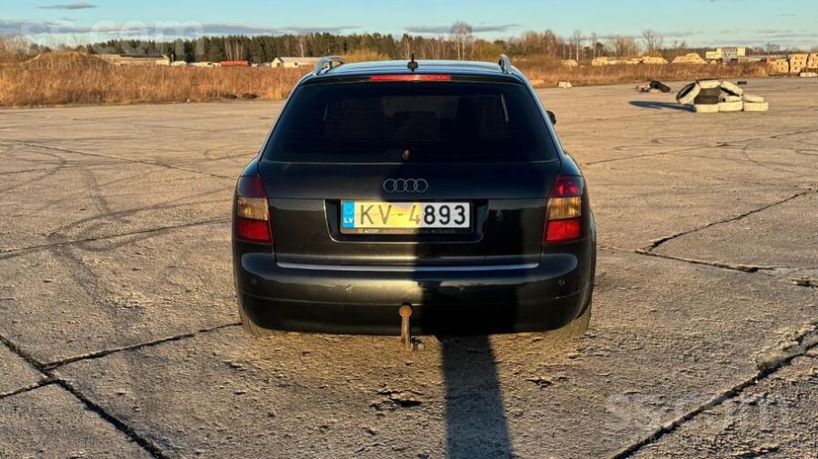 Melns Audi A4 2004 Rīga, ar dzinēja tilpumu 2.50 L un nobraukumu 0 tūkst. km par 2199 €, foto 5 vietnē AUTOMOTO.COM.LV