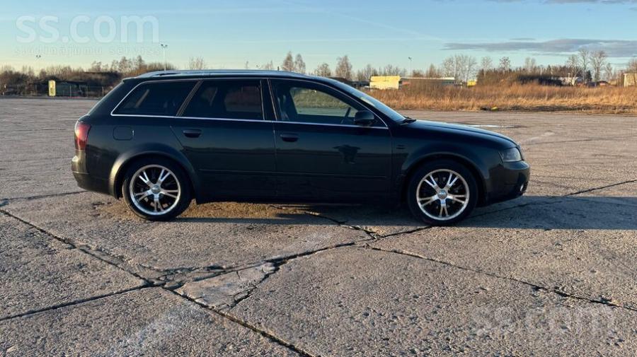 Melns Audi A4 2004 Rīga, ar dzinēja tilpumu 2.50 L un nobraukumu 0 tūkst. km par 2199 €, foto 7 vietnē AUTOMOTO.COM.LV