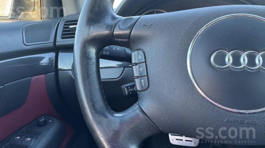Melns Audi A4 2004 Rīga, ar dzinēja tilpumu 2.50 L un nobraukumu 0 tūkst. km par 2199 €, foto 15 vietnē AUTOMOTO.COM.LV