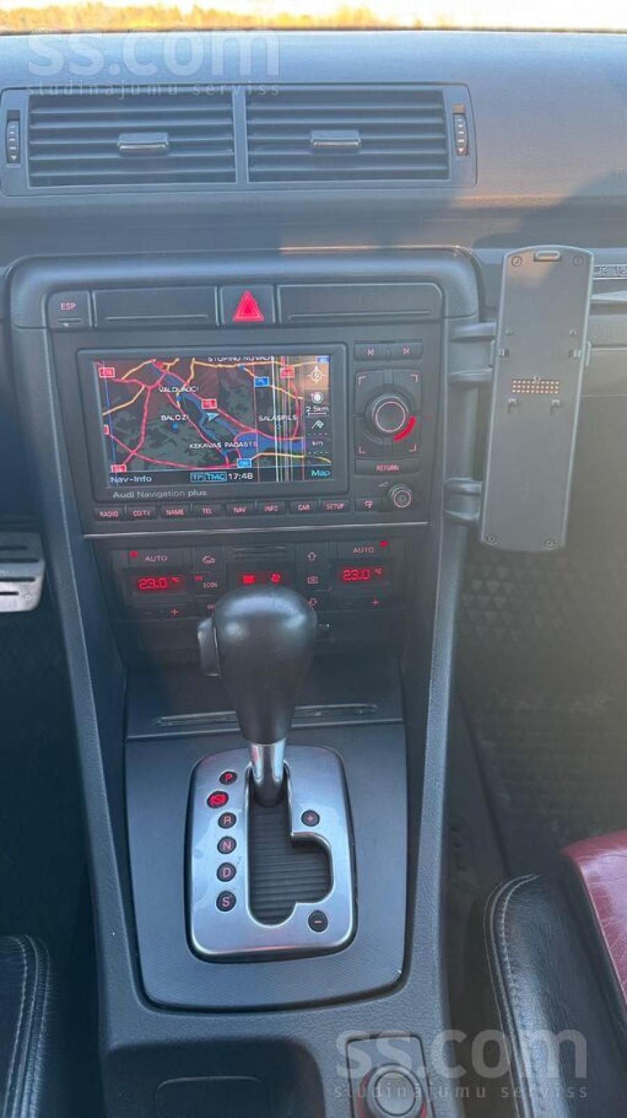 Melns Audi A4 2004 Rīga, ar dzinēja tilpumu 2.50 L un nobraukumu 0 tūkst. km par 2199 €, foto 19 vietnē AUTOMOTO.COM.LV