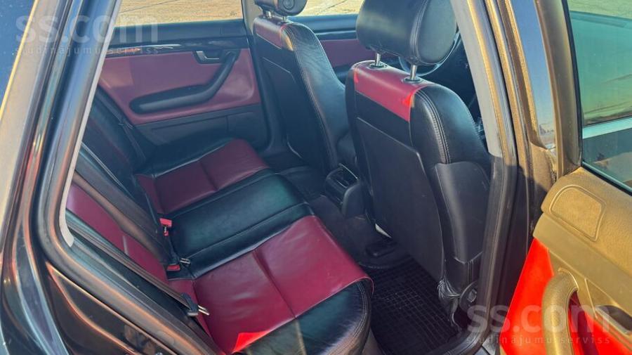 Melns Audi A4 2004 Rīga, ar dzinēja tilpumu 2.50 L un nobraukumu 0 tūkst. km par 2199 €, foto 24 vietnē AUTOMOTO.COM.LV