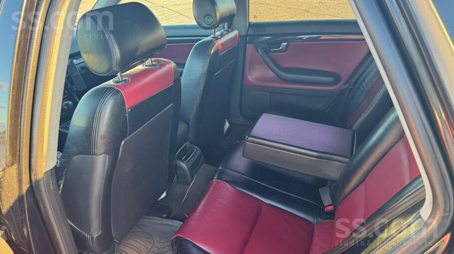 Melns Audi A4 2004 Rīga, ar dzinēja tilpumu 2.50 L un nobraukumu 0 tūkst. km par 2199 €, foto 26 vietnē AUTOMOTO.COM.LV