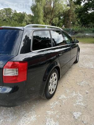 Black Audi A4 2004 in Riga, with an engine capacity of 1.90 L and mileage of 287 thousand km for 2650 €, photo 10 on AUTOMOTO.COM.LV