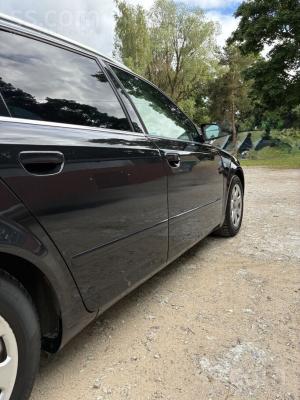 Black Audi A4 2004 in Riga, with an engine capacity of 1.90 L and mileage of 287 thousand km for 2650 €, photo 12 on AUTOMOTO.COM.LV