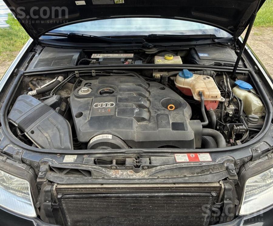Black Audi A4 2004 in Riga, with an engine capacity of 1.90 L and mileage of 287 thousand km for 2650 €, photo 32 on AUTOMOTO.COM.LV