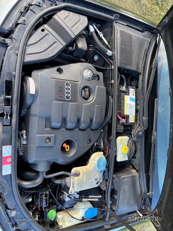 Melns Audi A4 2004 Pērnava, ar dzinēja tilpumu 1.90 L un nobraukumu 407 tūkst. km par 1650 €, foto 9 vietnē AUTOMOTO.COM.LV