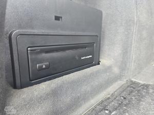Black Audi A4 2004 in Kaunas, with an engine capacity of 2.50 L and mileage of 400 thousand km for 1199 €, photo 10 on AUTOMOTO.COM.LV
