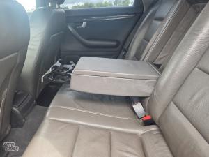 Black Audi A4 2004 in Kaunas, with an engine capacity of 2.50 L and mileage of 400 thousand km for 1199 €, photo 17 on AUTOMOTO.COM.LV