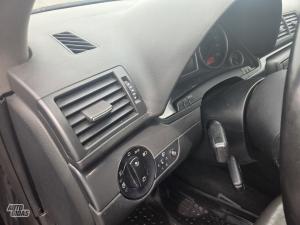 Black Audi A4 2004 in Kaunas, with an engine capacity of 2.50 L and mileage of 400 thousand km for 1199 €, photo 18 on AUTOMOTO.COM.LV