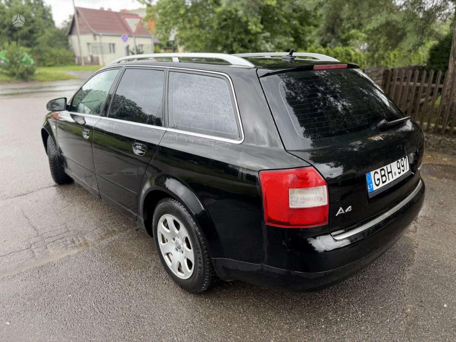 Black Audi A4 2004 in Kaunas, with an engine capacity of 1.90 L and mileage of 377 thousand km for 1000 €, photo 9 on AUTOMOTO.COM.LV