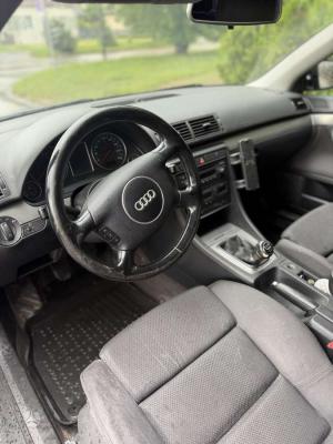 Black Audi A4 2004 in Kaunas, with an engine capacity of 1.90 L and mileage of 377 thousand km for 1000 €, photo 14 on AUTOMOTO.COM.LV