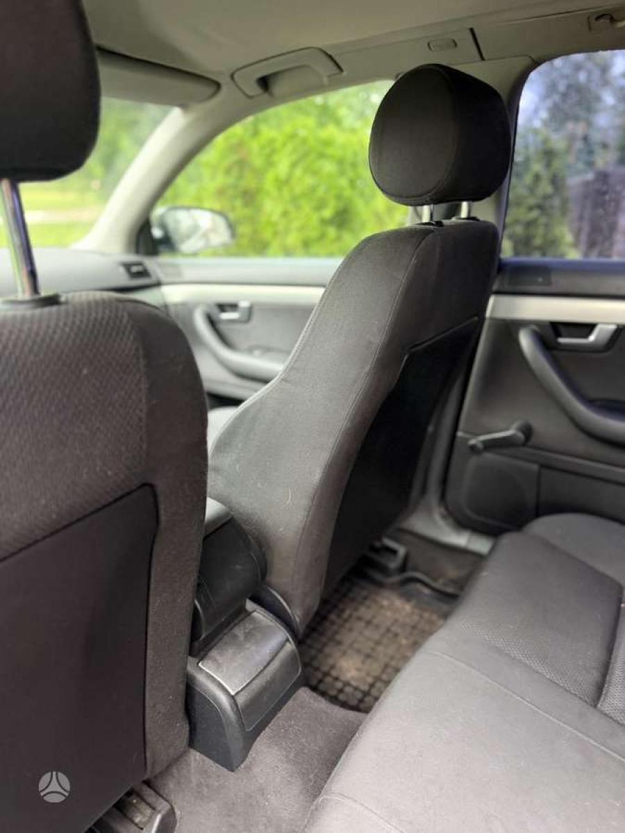 Black Audi A4 2004 in Kaunas, with an engine capacity of 1.90 L and mileage of 377 thousand km for 1000 €, photo 19 on AUTOMOTO.COM.LV