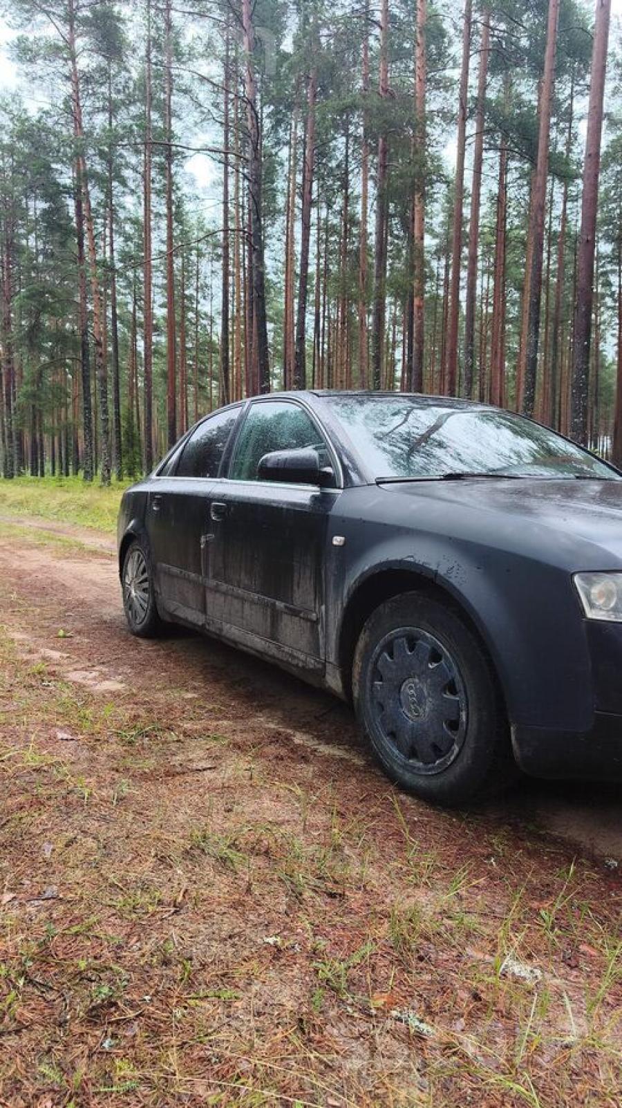 Melns Audi A4 2004 Tukums, ar dzinēja tilpumu 1.90 L un nobraukumu 489 tūkst. km par 600 €, foto 3 vietnē AUTOMOTO.COM.LV