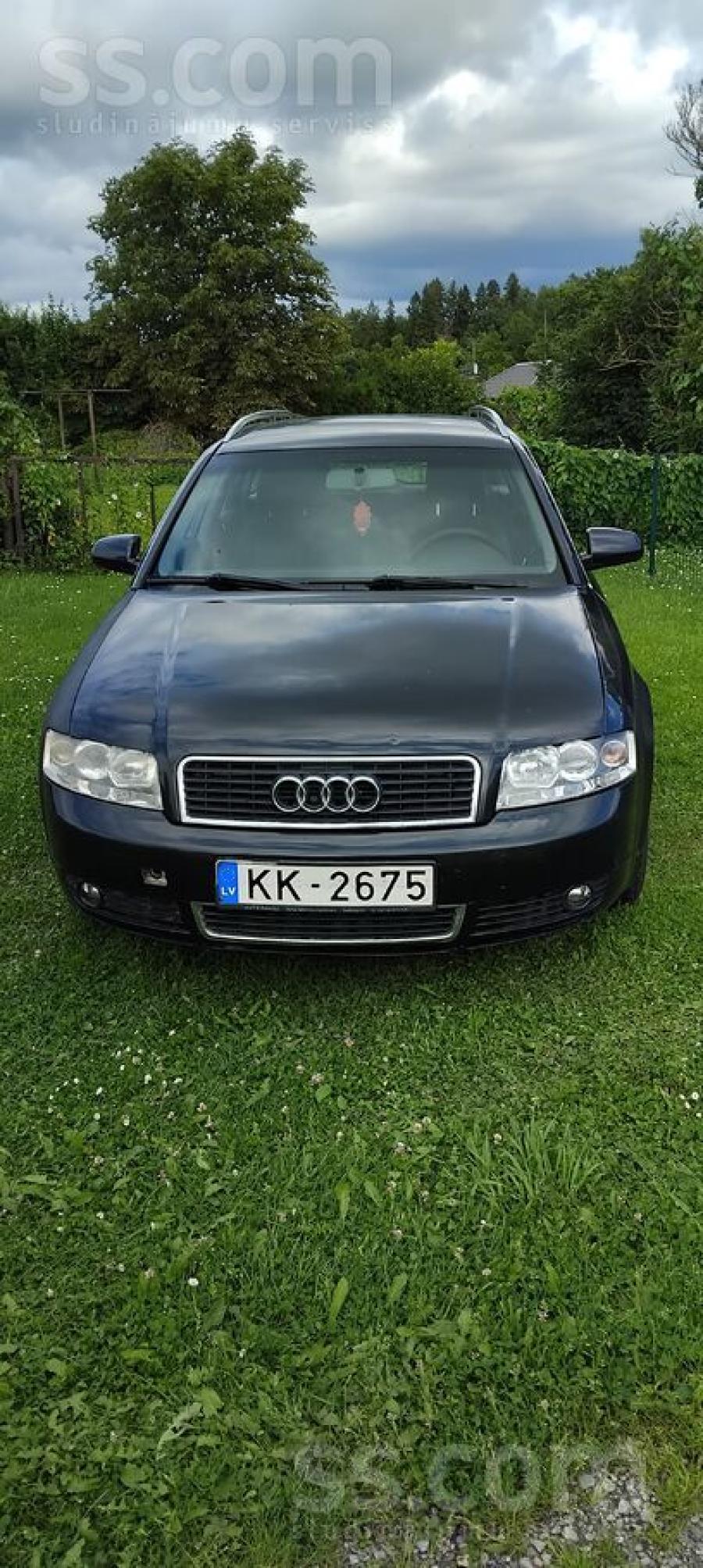 Melns Audi A4 2004 Cēsis, ar dzinēja tilpumu 2.00 L un nobraukumu 268 tūkst. km par 990 €, foto 3 vietnē AUTOMOTO.COM.LV