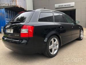 Melns Audi A4 2004 Rīga, ar dzinēja tilpumu 1.90 L un nobraukumu 265 tūkst. km par 2800 €, foto 3 vietnē AUTOMOTO.COM.LV