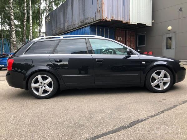 Black Audi A4 2004 in Riga, with an engine capacity of 1.90 L and mileage of 265 thousand km for 2800 €, photo 6 on AUTOMOTO.COM.LV