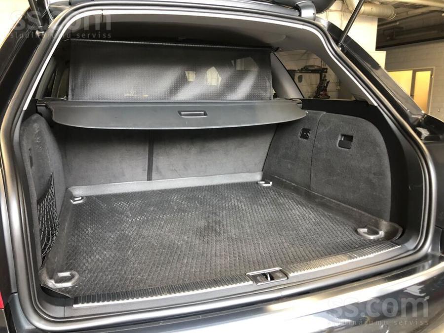 Melns Audi A4 2004 Rīga, ar dzinēja tilpumu 1.90 L un nobraukumu 265 tūkst. km par 2800 €, foto 11 vietnē AUTOMOTO.COM.LV