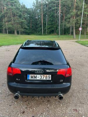 Melns Audi A4 2004 Daugavpils, ar dzinēja tilpumu 2.50 L un nobraukumu 0 tūkst. km par 2700 €, foto 5 vietnē AUTOMOTO.COM.LV