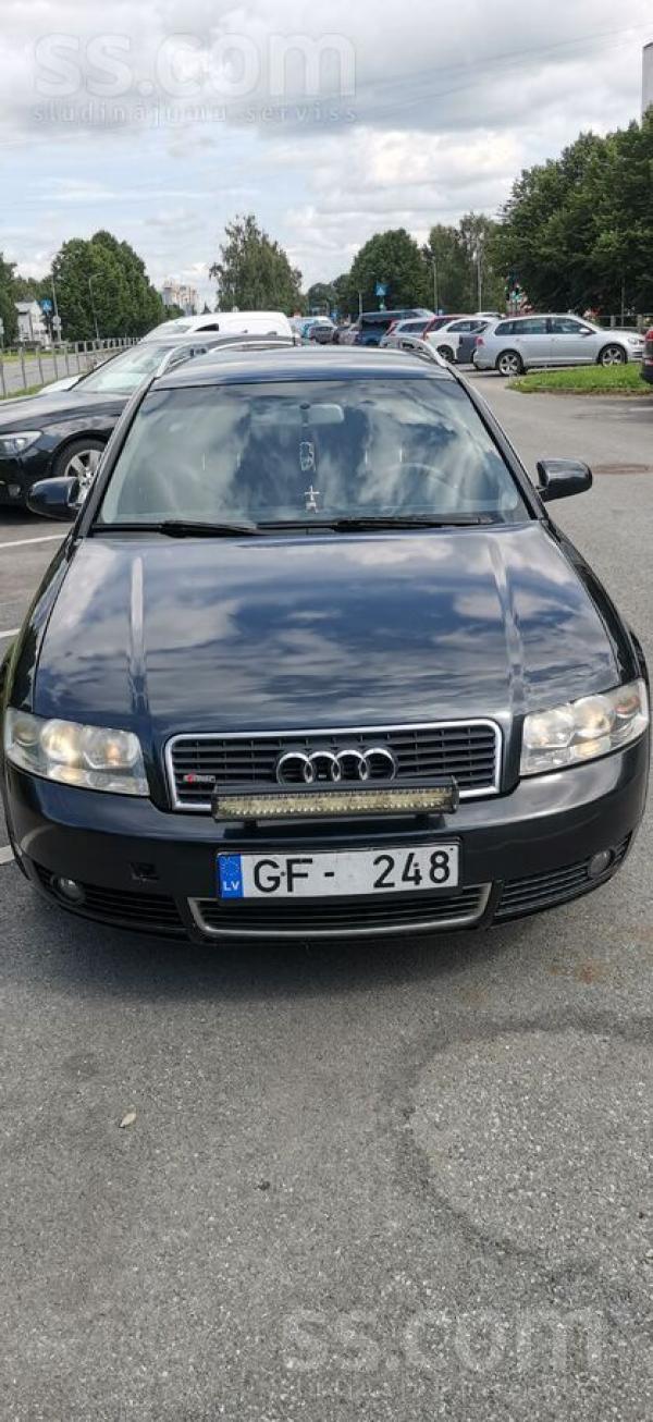 Black Audi A4 2004 in Riga, with an engine capacity of 1.90 L and mileage of 430 thousand km for 1150 €, photo 1 on AUTOMOTO.COM.LV