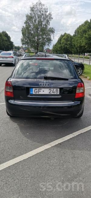 Black Audi A4 2004 in Riga, with an engine capacity of 1.90 L and mileage of 430 thousand km for 1150 €, photo 5 on AUTOMOTO.COM.LV