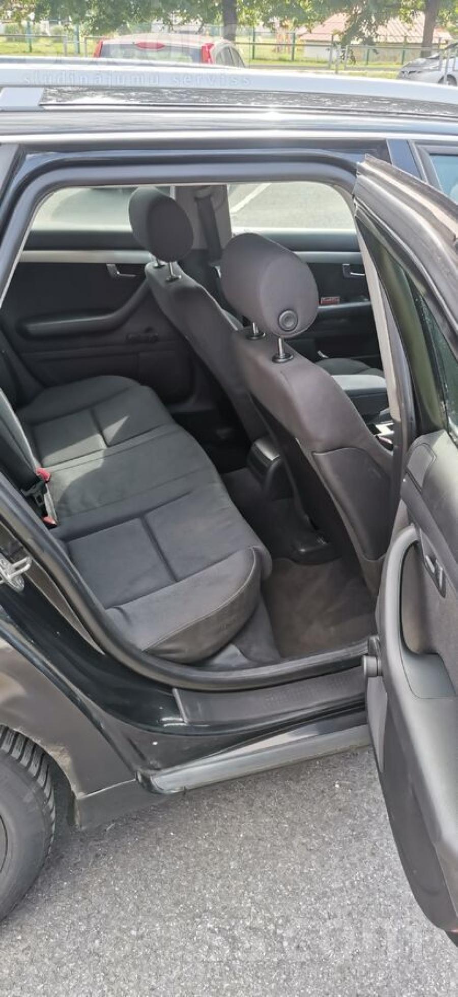 Black Audi A4 2004 in Riga, with an engine capacity of 1.90 L and mileage of 430 thousand km for 1150 €, photo 11 on AUTOMOTO.COM.LV
