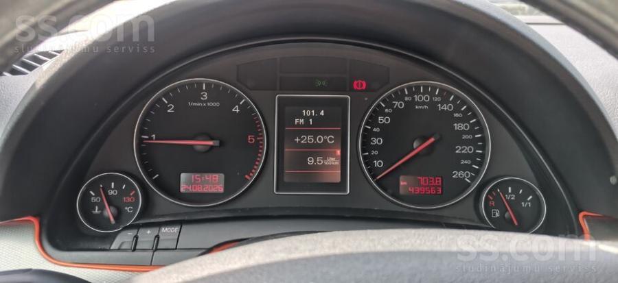 Black Audi A4 2004 in Riga, with an engine capacity of 1.90 L and mileage of 430 thousand km for 1150 €, photo 12 on AUTOMOTO.COM.LV
