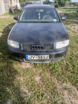 Черный Ауди А4 2004 в Елгава, объемом двигателя 1.90 л и пробегом 320 тыс. км за 650 €, фото  на AUTOMOTO.COM.LV