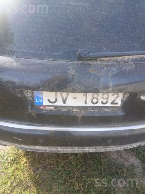 Черный Ауди А4 2004 в Елгава, объемом двигателя 1.90 л и пробегом 320 тыс. км за 650 €, фото 6 на AUTOMOTO.COM.LV