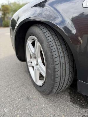 Melns Audi A4 2004 Kauņa, ar dzinēja tilpumu 2.50 L un nobraukumu 322 tūkst. km par 2250 €, foto 12 vietnē AUTOMOTO.COM.LV