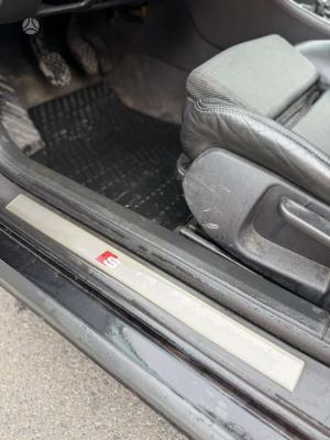 Melns Audi A4 2004 Kauņa, ar dzinēja tilpumu 2.50 L un nobraukumu 322 tūkst. km par 2250 €, foto 14 vietnē AUTOMOTO.COM.LV