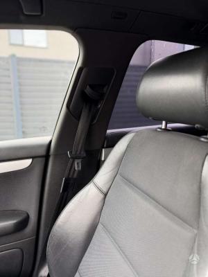 Melns Audi A4 2004 Kauņa, ar dzinēja tilpumu 2.50 L un nobraukumu 322 tūkst. km par 2250 €, foto 32 vietnē AUTOMOTO.COM.LV