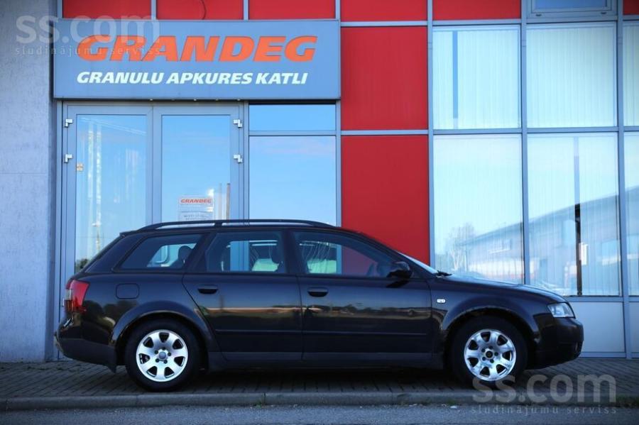 Melns Audi A4 2004 Rīga, ar dzinēja tilpumu 1.90 L un nobraukumu 320 tūkst. km par 1995 €, foto 4 vietnē AUTOMOTO.COM.LV