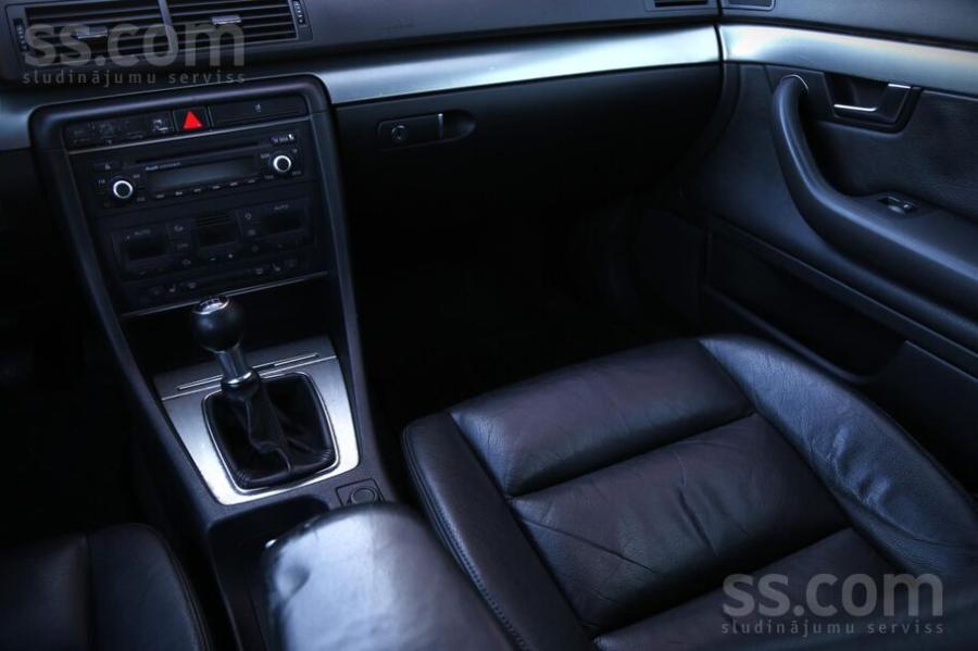 Melns Audi A4 2004 Rīga, ar dzinēja tilpumu 1.90 L un nobraukumu 320 tūkst. km par 1995 €, foto 9 vietnē AUTOMOTO.COM.LV