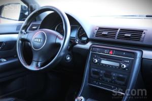 Melns Audi A4 2004 Rīga, ar dzinēja tilpumu 1.90 L un nobraukumu 320 tūkst. km par 1995 €, foto 11 vietnē AUTOMOTO.COM.LV