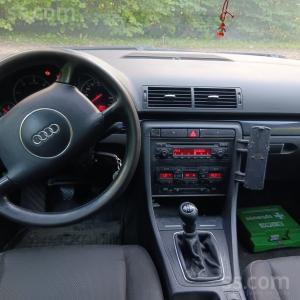 Черный Ауди А4 2004 в Цесис, объемом двигателя 1.90 л и пробегом 331 тыс. км за 1000 €, фото 7 на AUTOMOTO.COM.LV