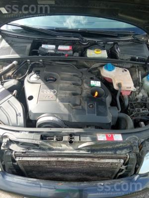 Melns Audi A4 2004 Preiļi, ar dzinēja tilpumu 1.90 L un nobraukumu 314 tūkst. km par 1400 €, foto  vietnē AUTOMOTO.COM.LV