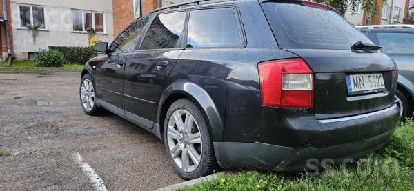 Black Audi A4 2004 in Ludza, with an engine capacity of 1.90 L and mileage of 366 thousand km for 2000 €, photo 4 on AUTOMOTO.COM.LV