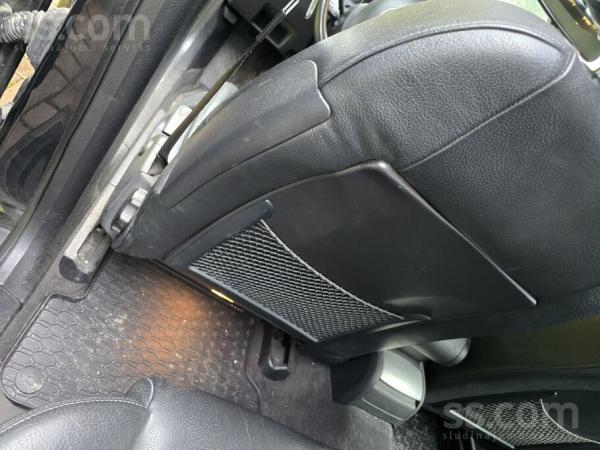 Ауди А4 2004 в Рига на AUTOMOTO.COM.LV Черный Ауди А4 2004 в Рига, объемом двигателя 2.50 л и пробегом 284 тыс. км за 2990 €, фото 9 на AUTOMOTO.COM.LV