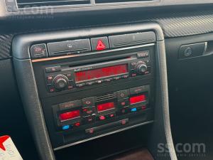 Black Audi A4 2004 in Riga, with an engine capacity of 2.50 L and mileage of 286 thousand km for 1590 €, photo 14 on AUTOMOTO.COM.LV