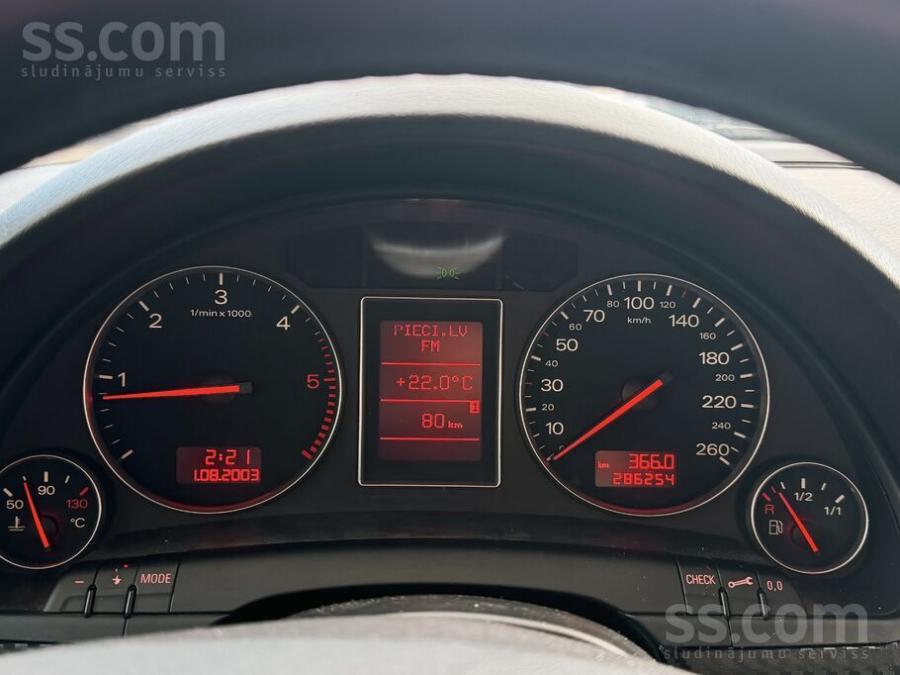 Black Audi A4 2004 in Riga, with an engine capacity of 2.50 L and mileage of 286 thousand km for 1590 €, photo 20 on AUTOMOTO.COM.LV