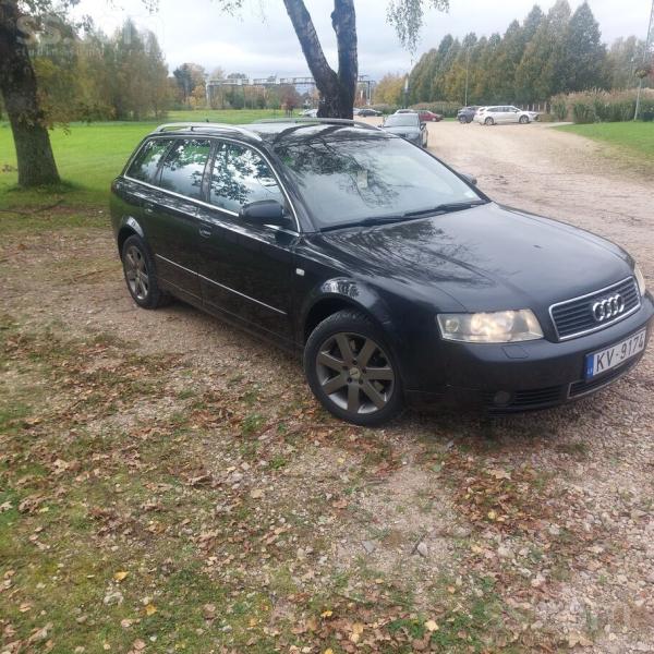 Black Audi A4 2004 in Riga, with an engine capacity of 2.50 L and mileage of 368 thousand km for 1200 €, photo 1 on AUTOMOTO.COM.LV