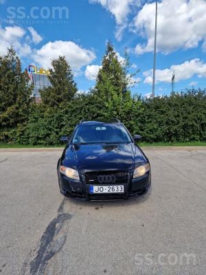 Melns Audi A4 2005 Rīga, ar dzinēja tilpumu 3.00 L un nobraukumu 407 tūkst. km par 1950 €, foto 3 vietnē AUTOMOTO.COM.LV